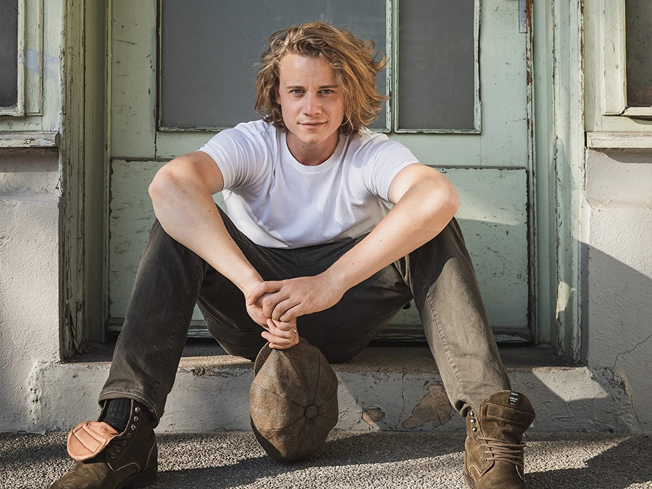 Ator Thue Rasmussen sai da 2ª temporada de the witcher - Taverna de Rívia